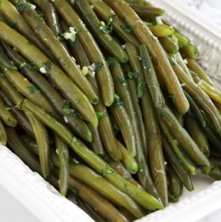 Haricots verts sautés au beurre, ail et persil - Cuisine Culinaire